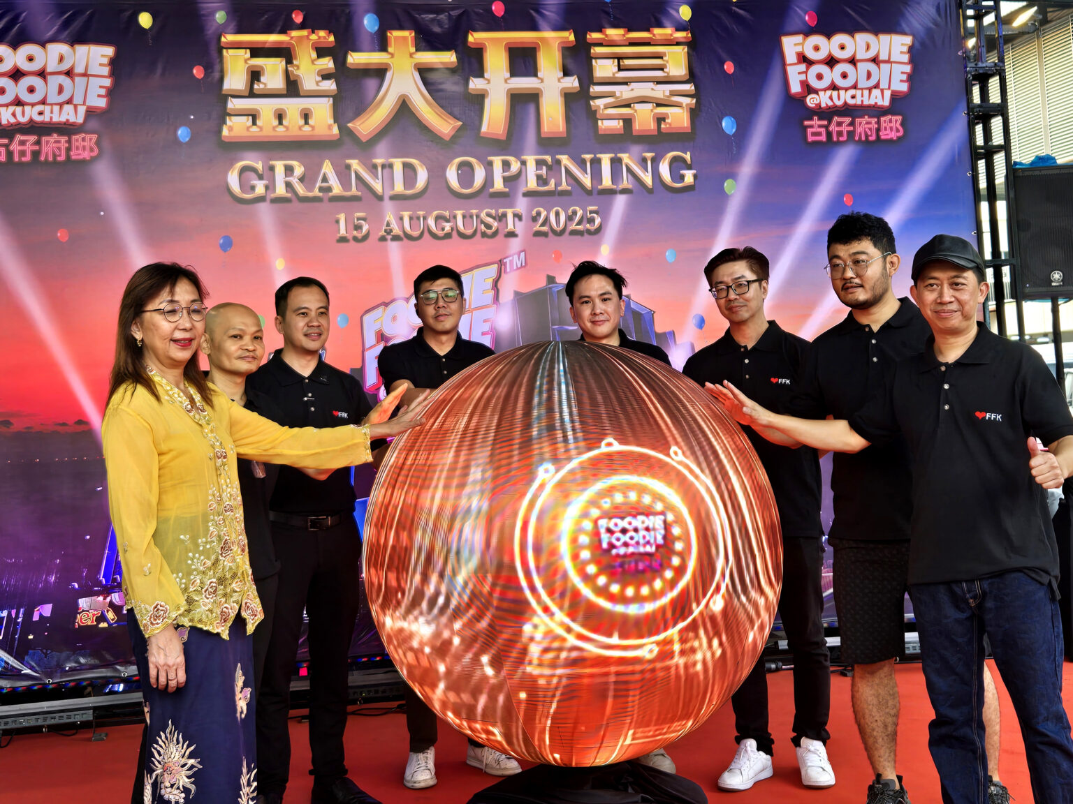 Foodie Foodie @ Kuchai Earns ASEAN Records Recognition for Largest ...