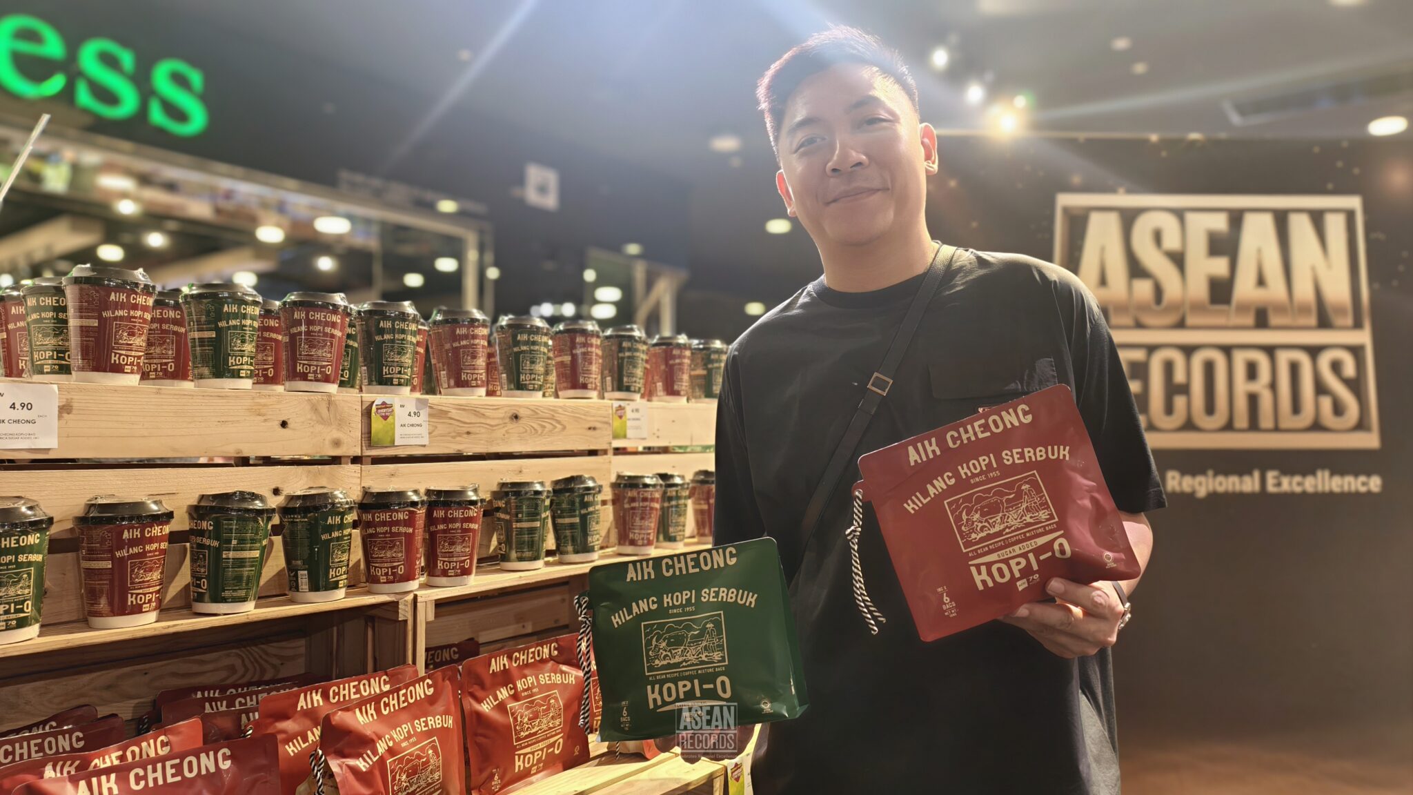 Aik Cheong Coffee Recognised by ASEAN Records for Two Groundbreaking ...